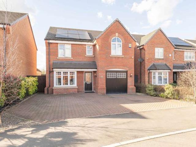 4 Bedroom Detached House