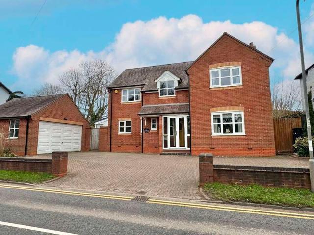 4 Bedroom Detached House