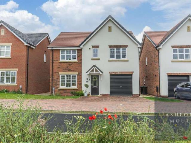 4 Bedroom Detached House