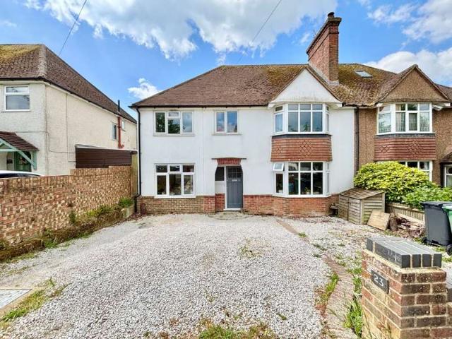 4 Bedroom Detached House