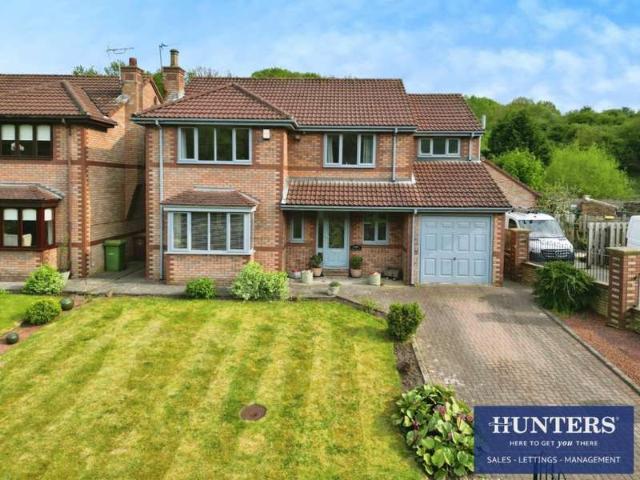 4 Bedroom Detached House