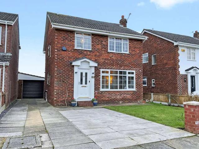 4 Bedroom Detached House