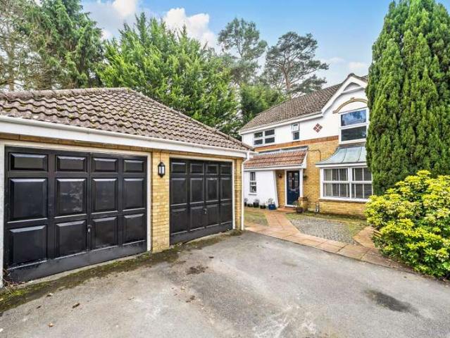 4 Bedroom Detached House