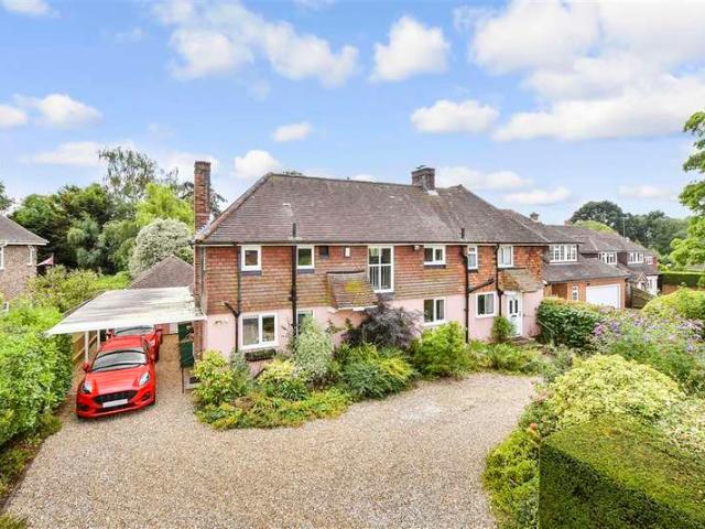 4 Bedroom Detached House