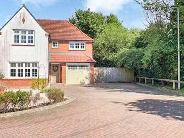 4 Bedroom Detached House