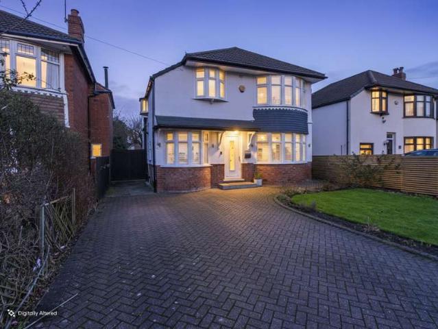 4 Bedroom Detached House