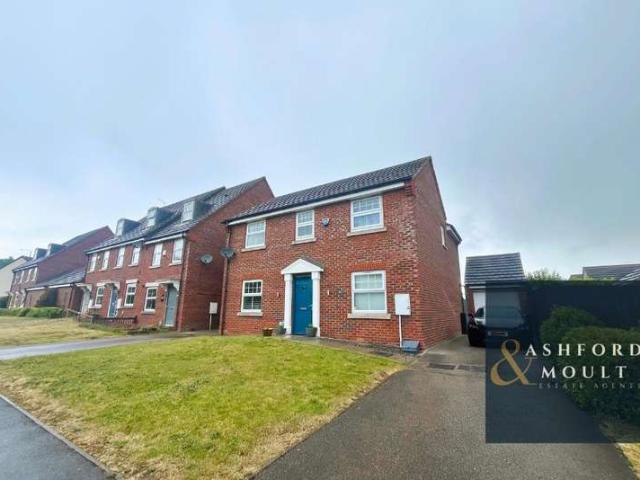 4 Bedroom Detached House