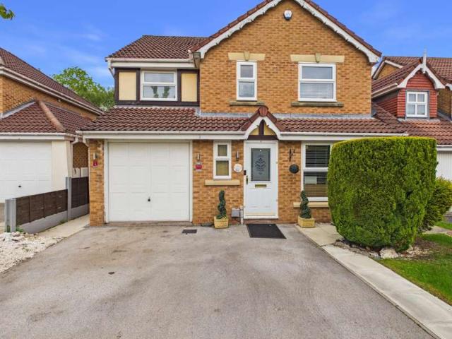 4 Bedroom Detached House