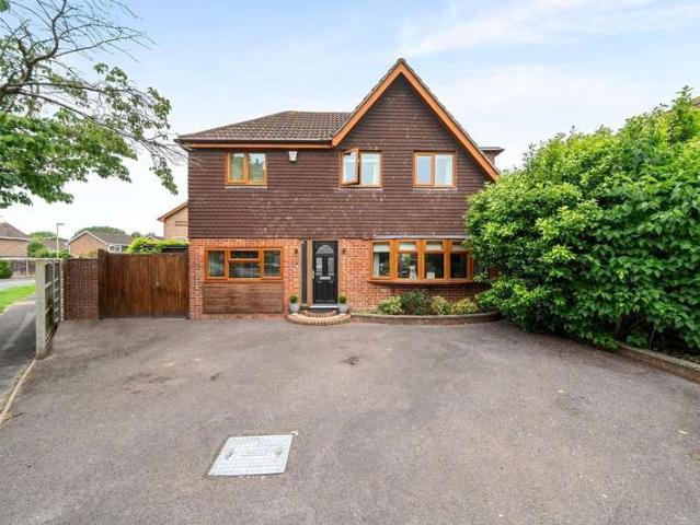 4 Bedroom Detached House