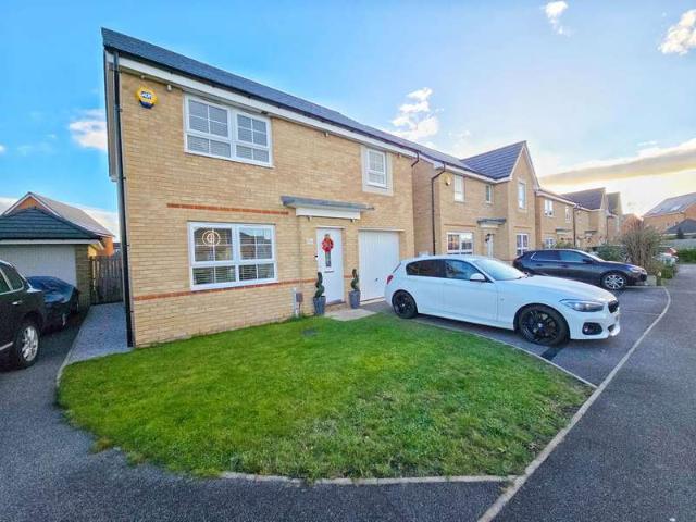 4 Bedroom Detached House