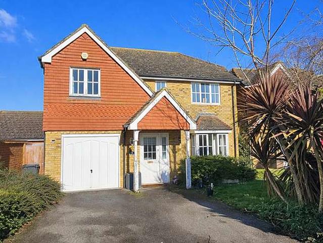 4 Bedroom Detached House