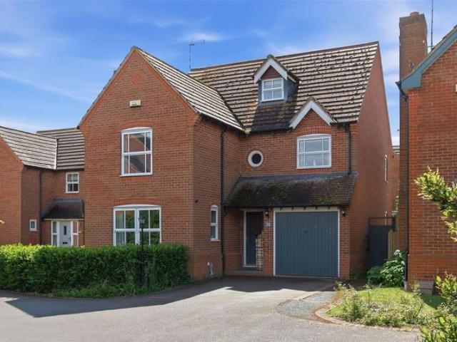 4 Bedroom Detached House