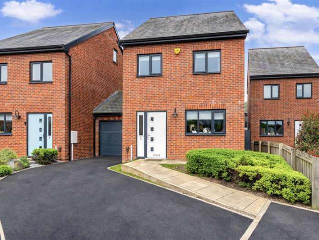 4 Bedroom Detached House