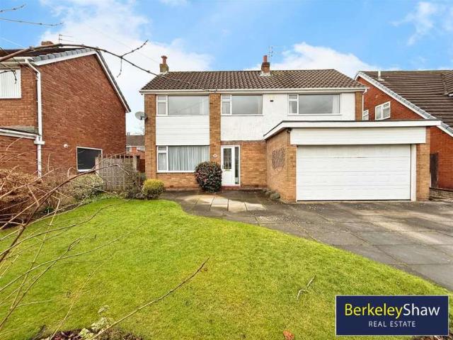 4 Bedroom Detached House