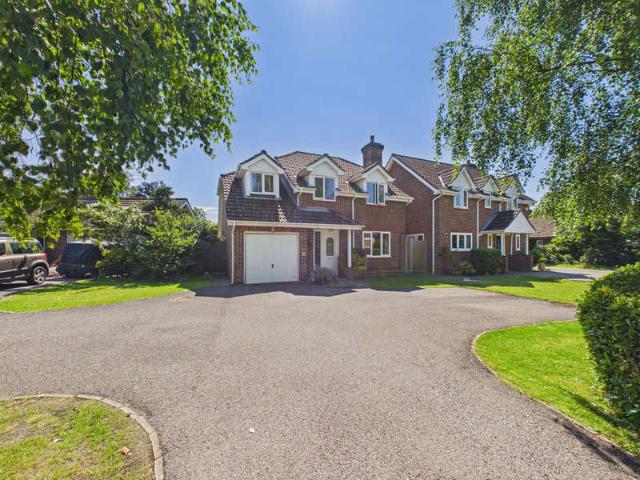 4 Bedroom Detached House