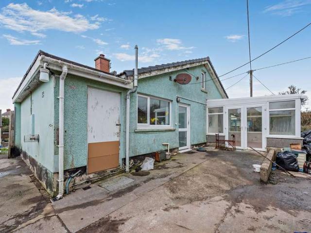 4 Bedroom Detached Bungalow