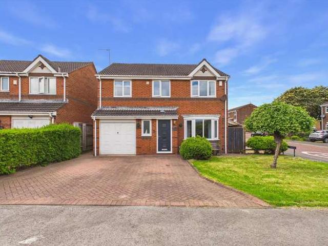 4 Bedroom Detached House