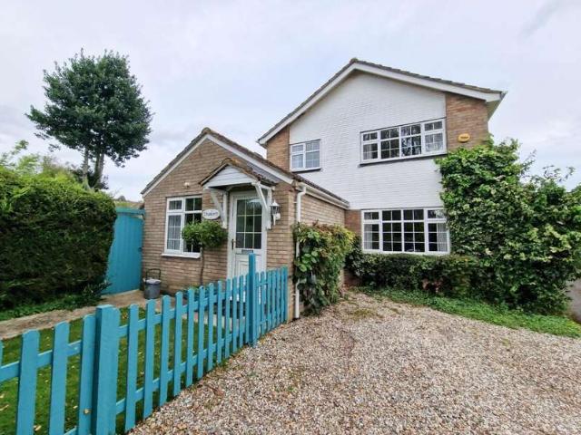 4 Bedroom Detached House