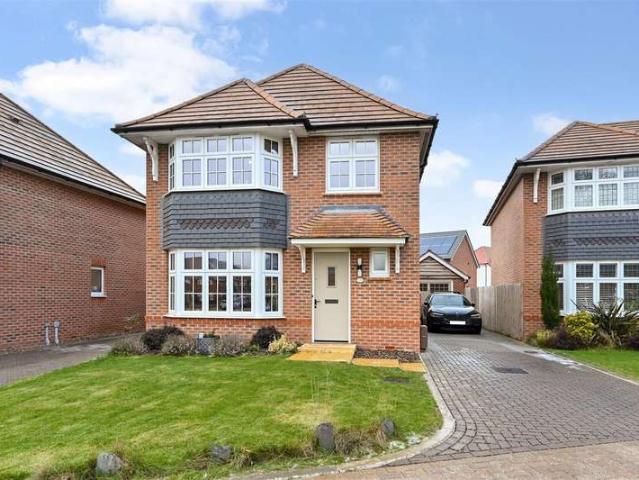 4 Bedroom Detached House