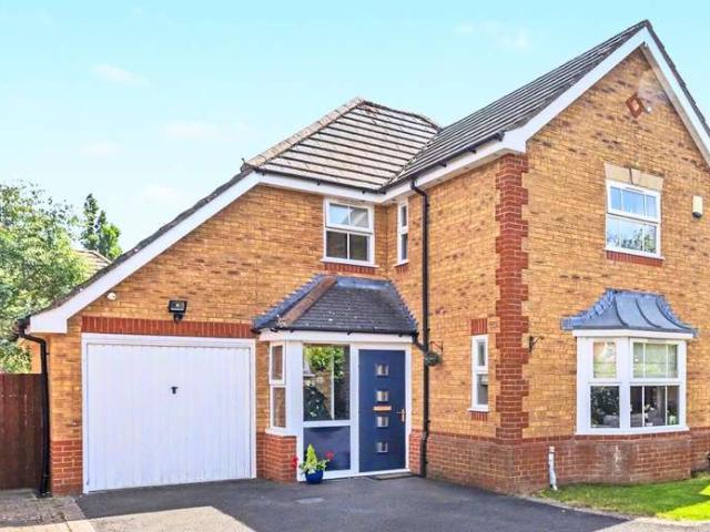 4 Bedroom Detached House