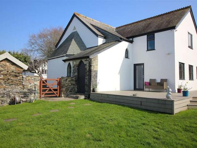 4 Bedroom Detached House