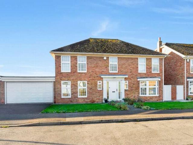 4 Bedroom Detached House