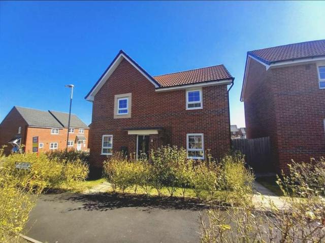 4 Bedroom Detached House