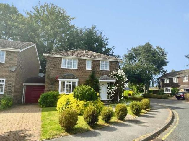 4 Bedroom Detached House