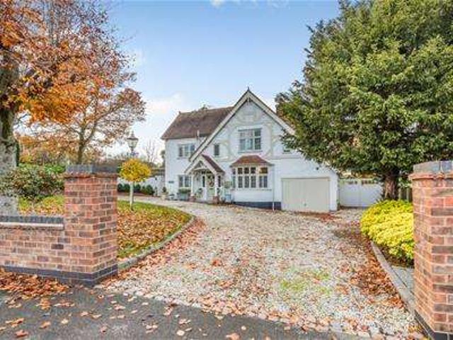 4 Bedroom Detached House