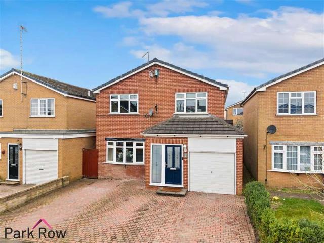 4 Bedroom Detached House