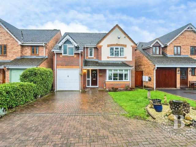 4 Bedroom Detached House