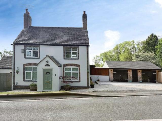 4 Bedroom Detached House