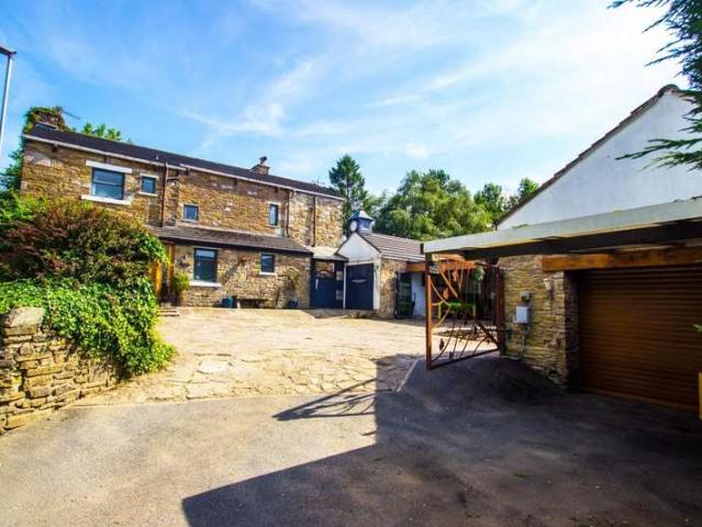 4 Bedroom Detached House