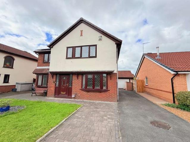 4 Bedroom Detached House