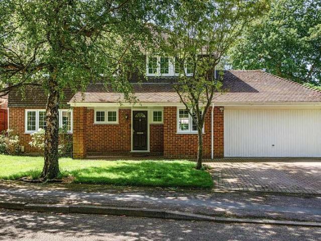 4 Bedroom Detached House