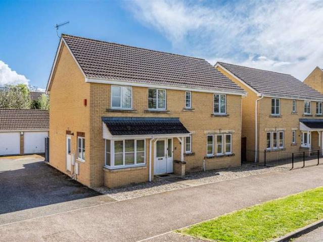 4 Bedroom Detached House