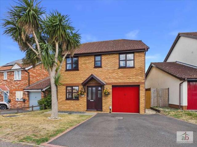 4 Bedroom Detached House