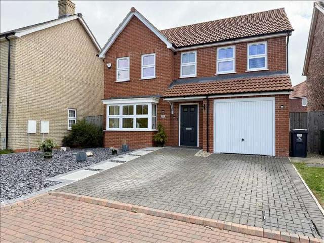 4 Bedroom Detached House