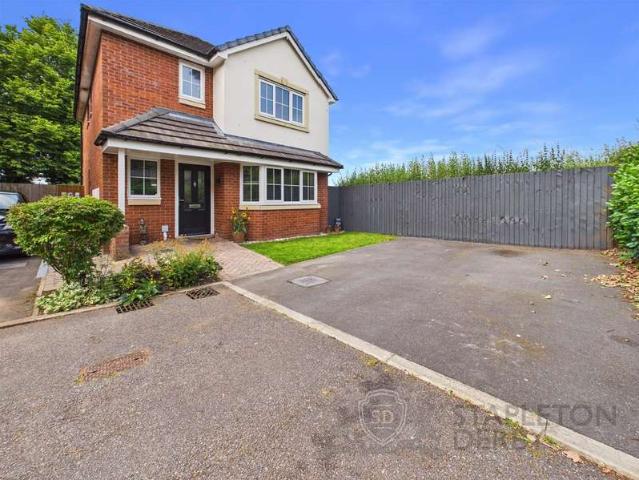 4 Bedroom Detached House