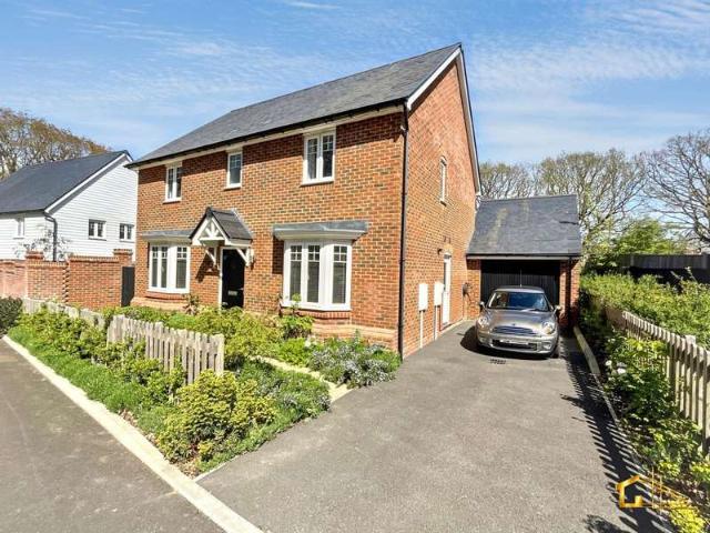 4 Bedroom Detached House