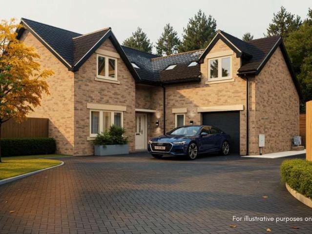 4 Bedroom Detached House