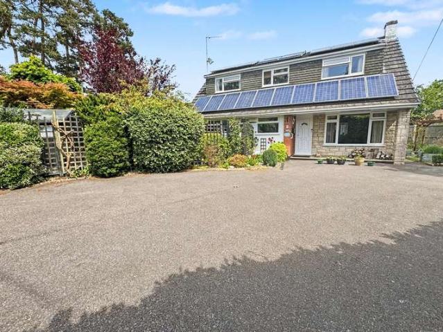 4 Bedroom Detached House