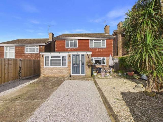 4 Bedroom Detached House