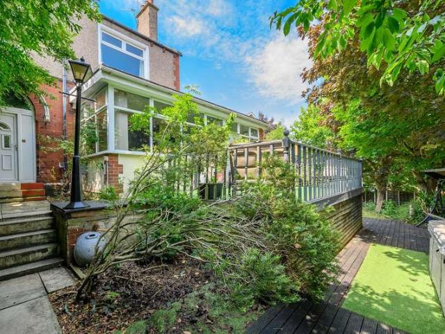 4 Bedroom Detached House