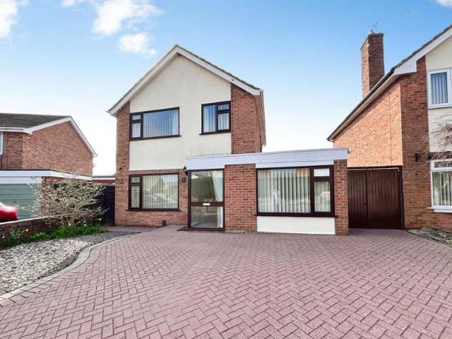 4 Bedroom Detached House
