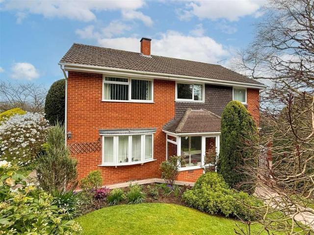4 Bedroom Detached House