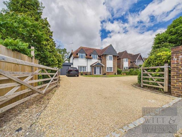 4 Bedroom Detached House
