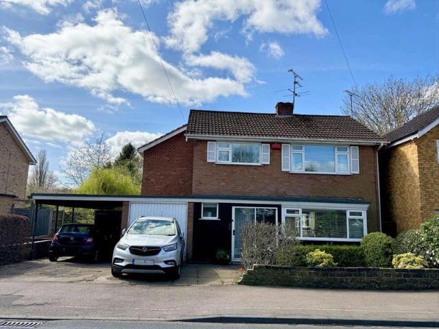 4 Bedroom Detached House