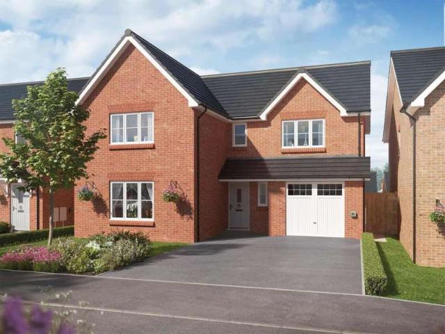 4 Bedroom Detached House