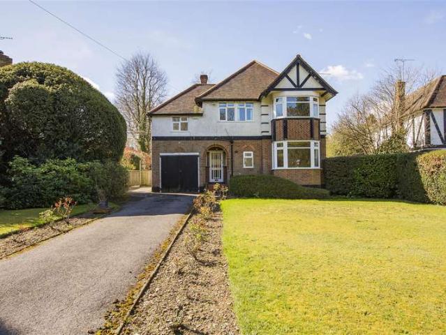 4 Bedroom Detached House